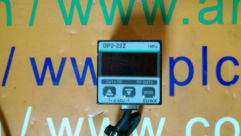 SUNX LED DISPLAY DIGITAL PRESSURE SENSOR DP2-22Z - 裕益科技自動化設備可程式編碼器PLC分散式控制系統DCS